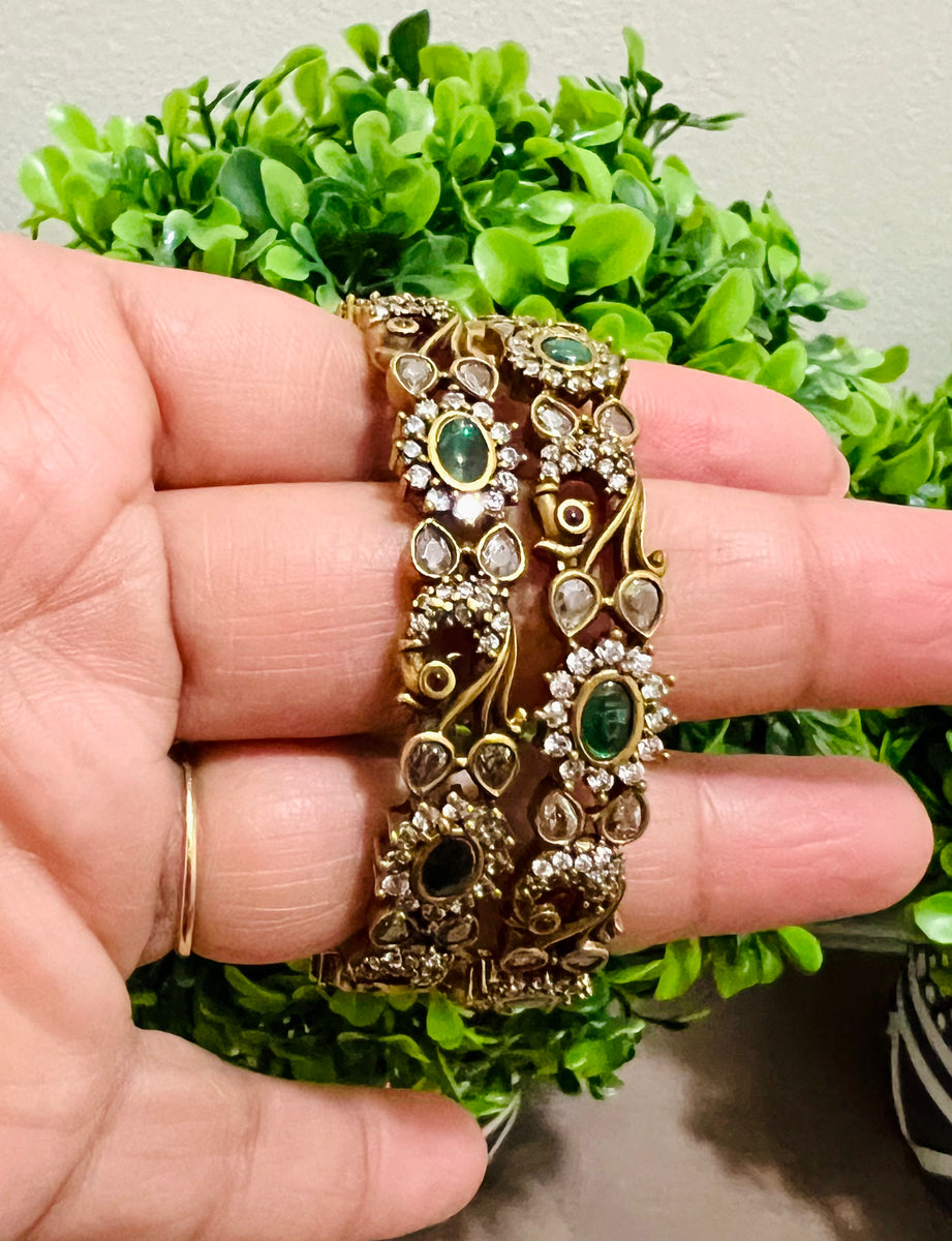 Victorian Bangles – Vasthravedika